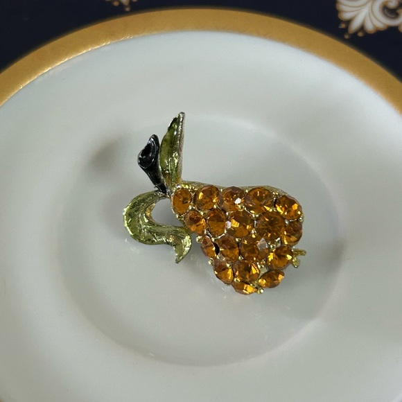 Vintage | Jewelry | Vintage Rhinestone Pear Pin | Poshmark